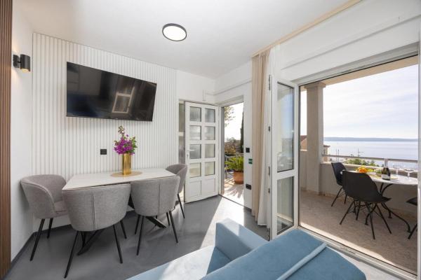 Apartment In Okrug Gornji With Sea View, Air Conditioning, Wifi, Washing Machine 5049-2 - Arbanija