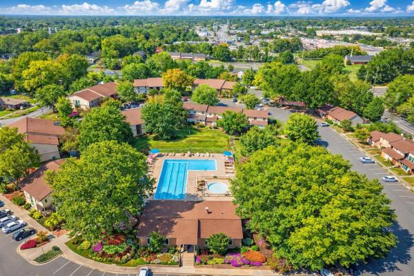 Modern 3br 2 Bathroom Apt Near High Point University & Market - High Point, NC