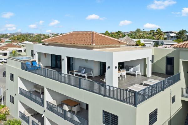 Penthouse Casa James, Mambo Beach, Jacuzzi & Sea View - Curaçao