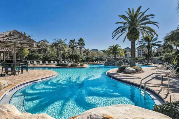 Kono Breeze 4 Br Destin Vacation Home Near Crystal Beach Resort Pool + Prime Location - Destin, FL