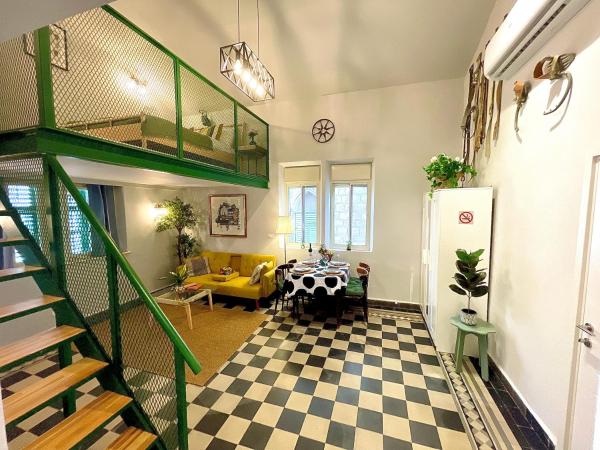 Authentic Two-level Apartments For 8 People - Israel