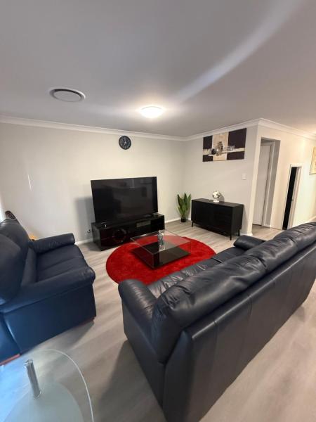 Bright Family-friendly Home 5 Bedrooms - New South Wales