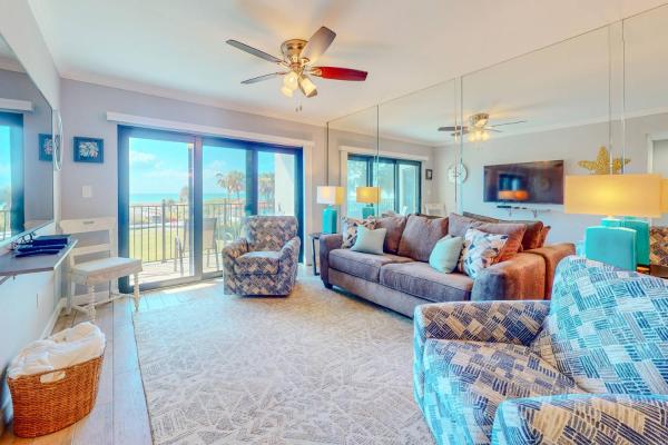 7-205 - Lands End - Treasure Island, FL