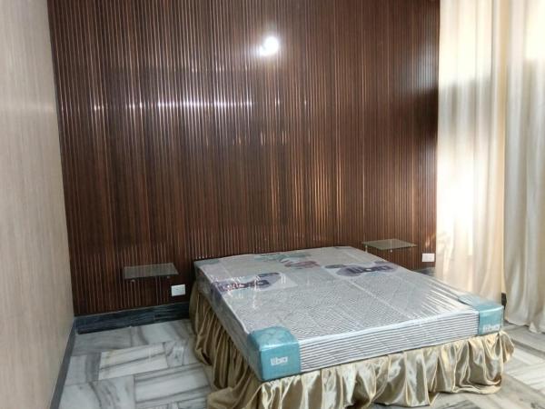 Mahadev Md Guest House - Varanasi