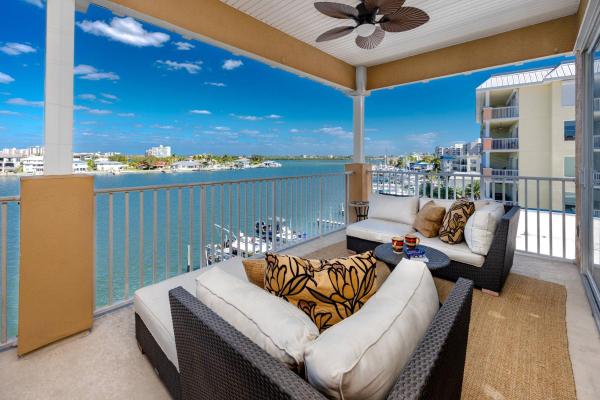 405 Island Key - Clearwater Beach, FL