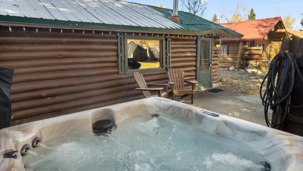 Wild Bills Cabin - Red Lodge, MT