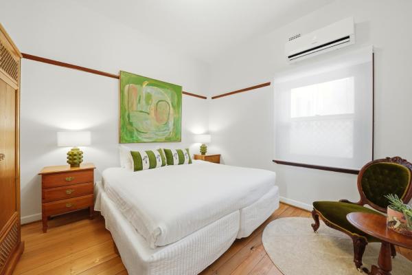 Belle Escapes - Bay Boutique At The Papilio - South Australia