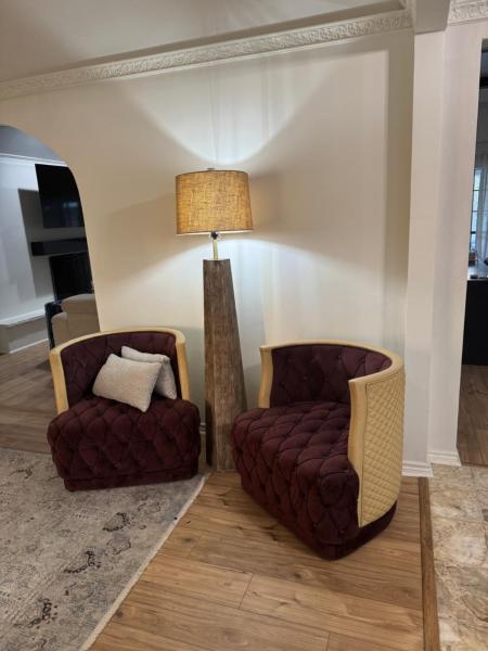 Texas Modern Farmhouse Retreat - DeSoto, TX