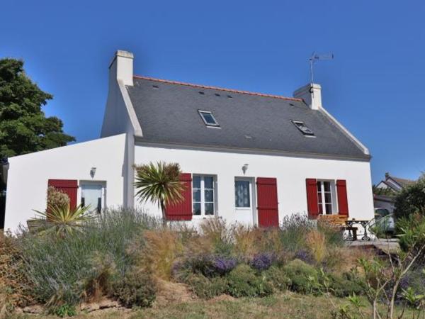 Confort à Kerlard: Maison 5 Pièces, Jardin 3000m² - Fr-1-813-38 - Groix