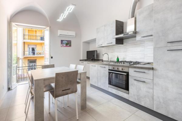 Hostdomus - Garibaldi Suite - Loano