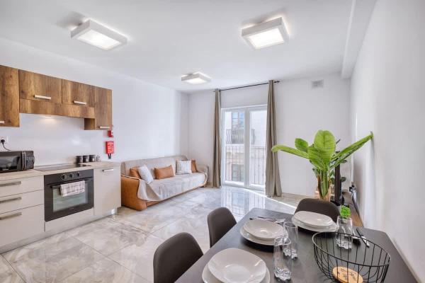 Thirtynine Homey 1-bed Apartment In Central Sliema - Valletta