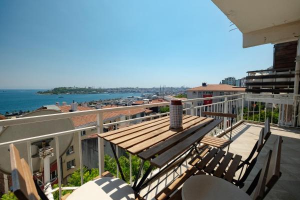 Sea View Two-bedroom Suite In Managed Aparthotel - Fatih