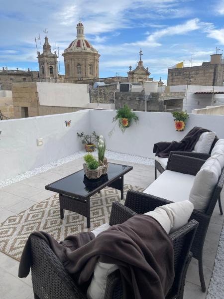 Amelie - Charming Townhouse In The Heart Of Rabat - Malta
