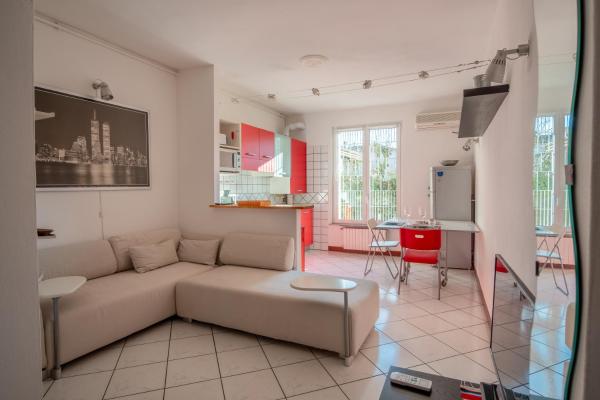 Guesthost - Cozy Flat Close To The Center - Plaisance