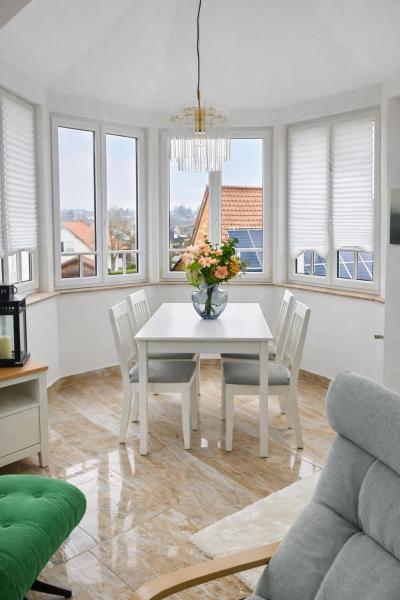 Esmeralda Penthouse - 3schlafzimmer - 30m2 Terrasse Panorama- Fernblick & Alpenblick - Aulendorf