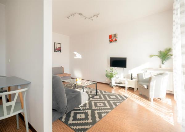 Fresh Green Kabaty Apartment 4 - Warszawa