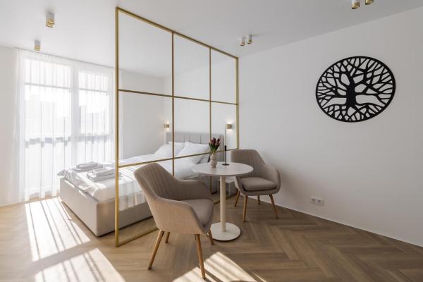 Osapart In A Complex Great Britain 3 - Lviv