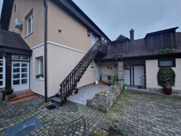 Apartment With Bbq In Balatonlelle 55116 - Balatonlelle