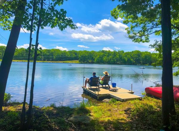 Lakefront, Games, Indoor Pool, Hot Tub, Tubing - Stokes State Forest, Branchville
