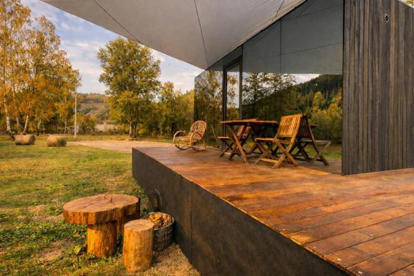 Quiet Anomaly Glamping Forest & Wellness Retreat Adults Only -