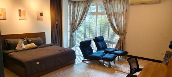 Spacious 5br Semi-d Perdana East Lake Cyberjaya - Cyberjaya