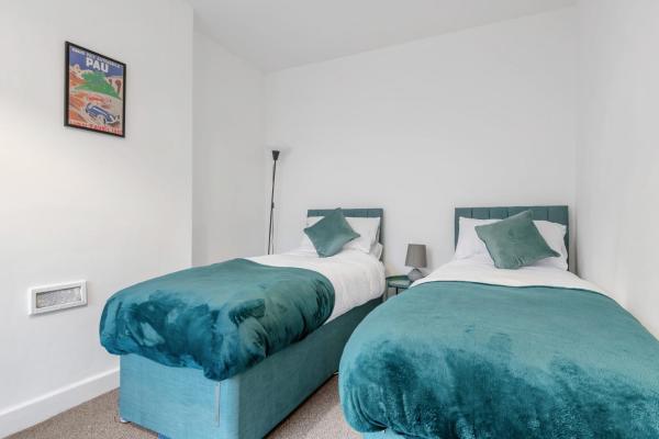 Perfect For Contractors, Free Street Parking - Wilford - Nottingham