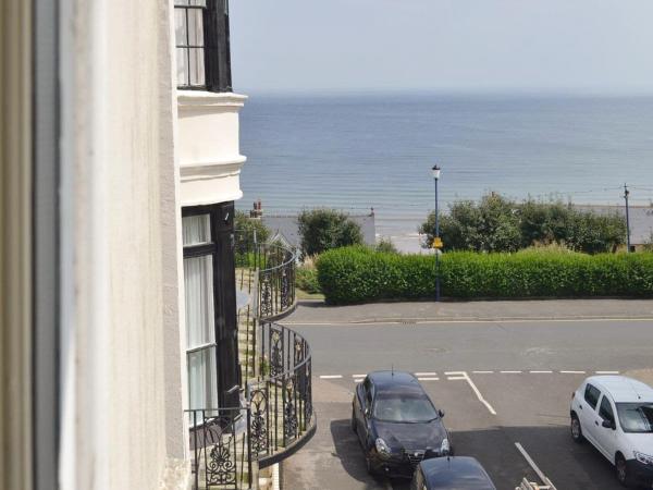 Anchor's Away - Filey