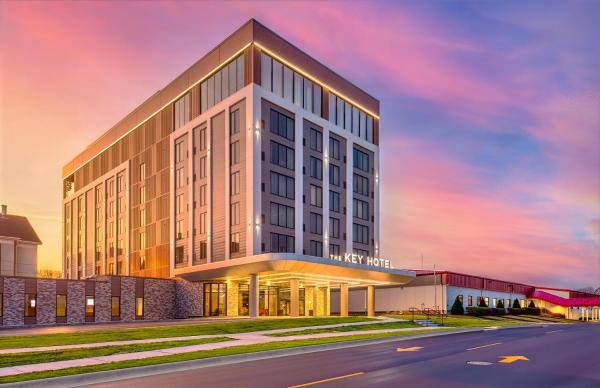 The Key Hotel Dubuque, Tapestry Collection By Hilton - 더뷰크