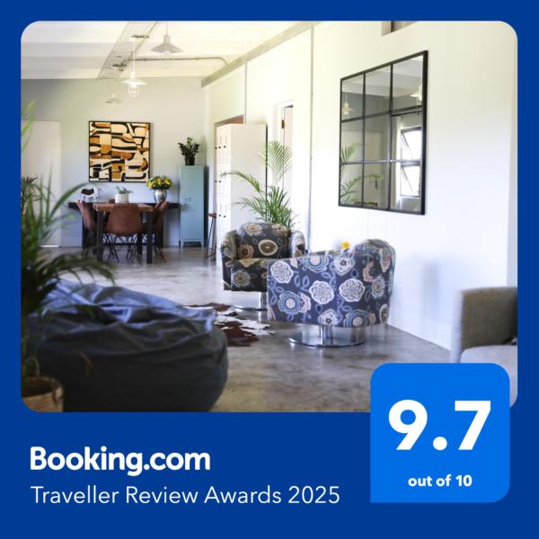 Nguni Place - A Self-catering, Modern Apartment. - Cato Ridge