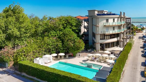 Hotel Capitol - Bianchi Hotels - Bellaria-Igea Marina