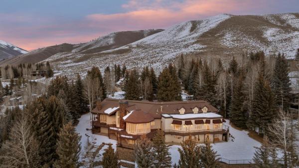 Abode At Fairway Estate - Sun Valley, ID