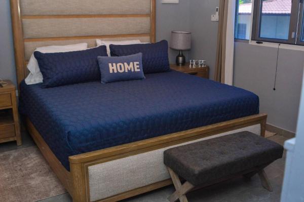 Resort Like Amenities - Accommodation In The City - Jamaica