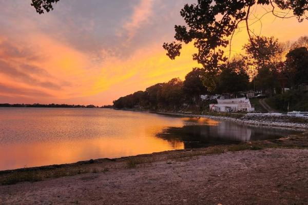 Sandbanks Beach Cottage - Sand Banks