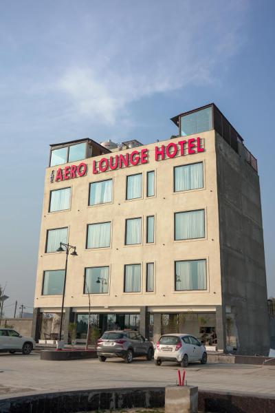 The Aero Lounge Hotel 2kms From Airport - Amritsar