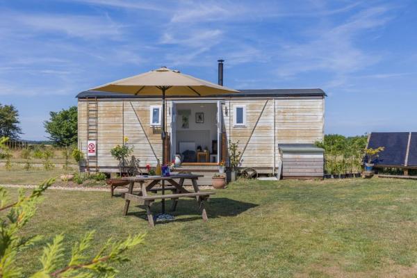 1 Bed In Baconsthorpe Oc-b32691 - Holt