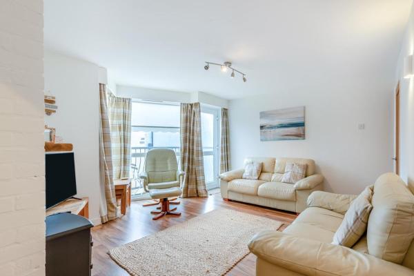 2 Bed In Tenby Oc-t32194 - Castle Beach