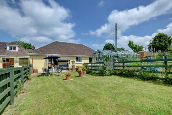 1 Bed In Ilfracombe Oc-n2052 - Combe Martin Bay