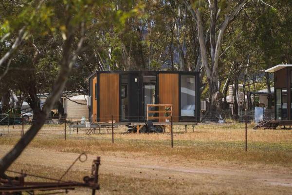 Bellellen Park 1 By Tiny Away - Victoria