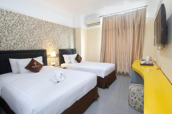 Amarelo Hotel Solo - Surakarta