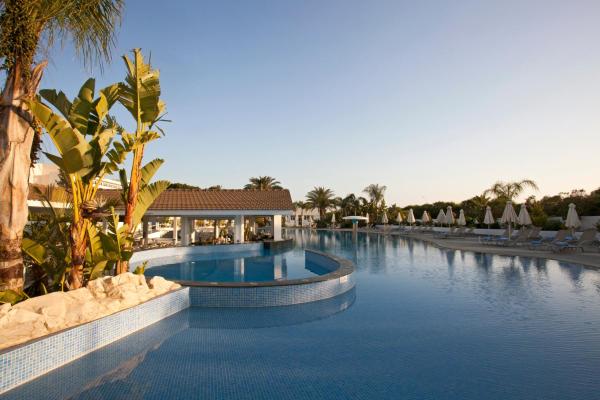 Christofinia Hotel - Nissi Beach