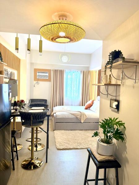 Modern Stylish & Cozy Unit - Cebu City
