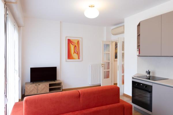 Elegant One Bedroom Apartment Bocconi - Milano