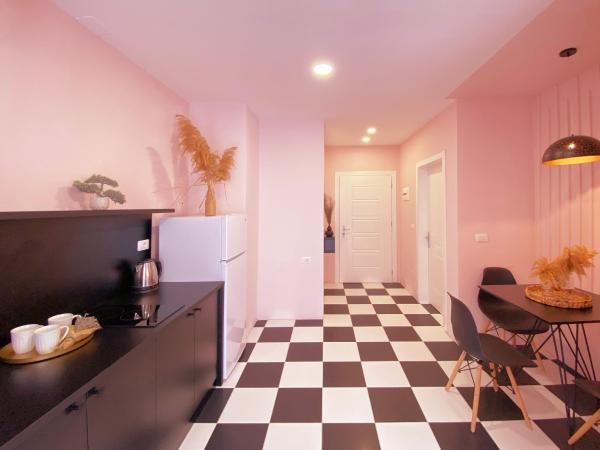 Deluxe Family- Elegant Apartment - Durrës