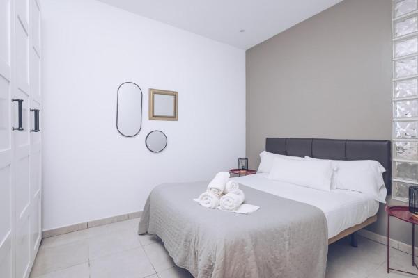 Stylish One-bedroom Apartment In Prime Central Location - 지브롤터