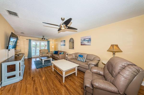 Relax At Our Bay Waterfront Home - Indian Rocks Beach, FL