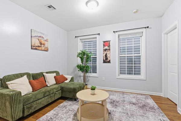 Cozy 2br Apartment In Jersey City With Smart Lock - Jersey