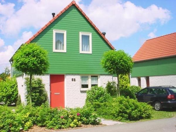 Holiday Home Gemütliches Haus Mit Komplett Umzäuntem Garten By Interhome - Wemeldinge