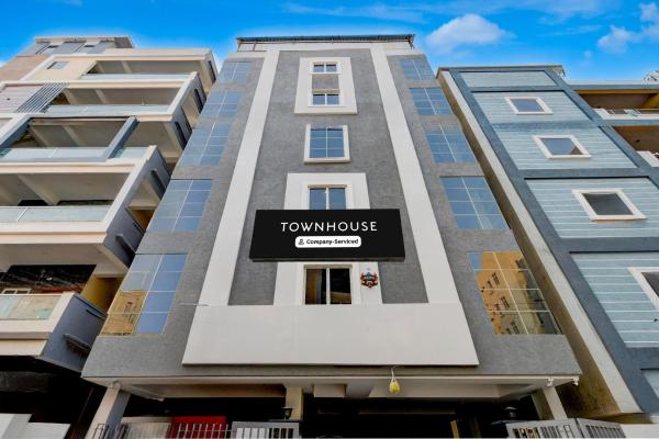 Super Townhouse Miyapur Metro Station Formerly Sainath Arcade - Hyderabad