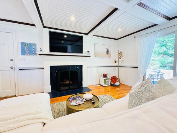 Cape Cod Retreat, Osterville Beach Pass - Sandwich, MA