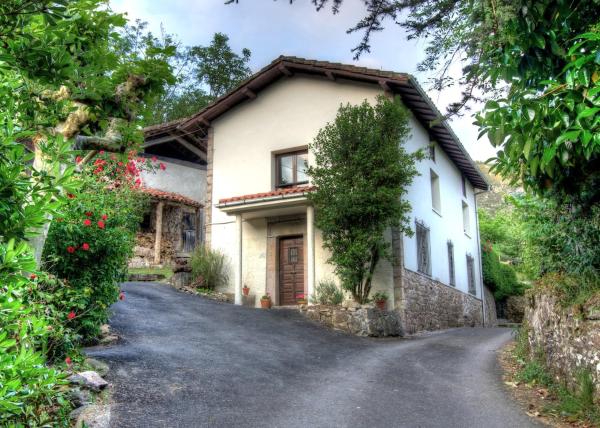 La Rondita, Fuentes, Parres, Asturias - Caravia